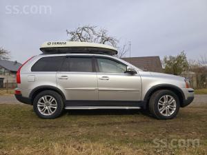 Grey Volvo XC90 2010 in Riga, with an engine capacity of 3.20 L and mileage of 295 thousand km for 6700 €, photo 2 on AUTOMOTO.COM.LV