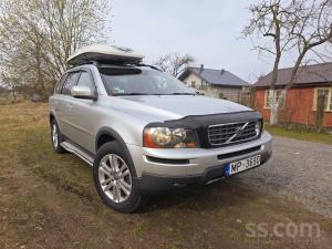 Grey Volvo XC90 2010 in Riga, with an engine capacity of 3.20 L and mileage of 295 thousand km for 6700 €, photo 4 on AUTOMOTO.COM.LV