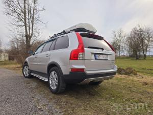 Grey Volvo XC90 2010 in Riga, with an engine capacity of 3.20 L and mileage of 295 thousand km for 6700 €, photo 5 on AUTOMOTO.COM.LV