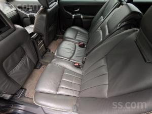 Grey Volvo XC90 2010 in Riga, with an engine capacity of 2.40 L and mileage of 254 thousand km for 5850 €, photo 8 on AUTOMOTO.COM.LV
