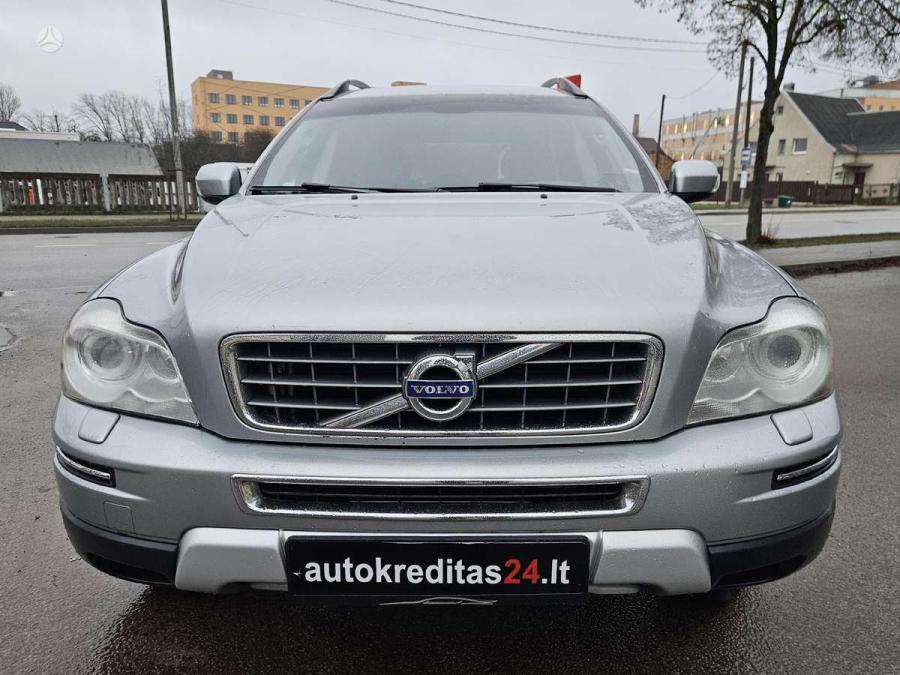 Pelēks Volvo XC90 2010 Šauļi, ar dzinēja tilpumu 2.40 L un nobraukumu 334 tūkst. km par 8450 €, foto 2 vietnē AUTOMOTO.COM.LV