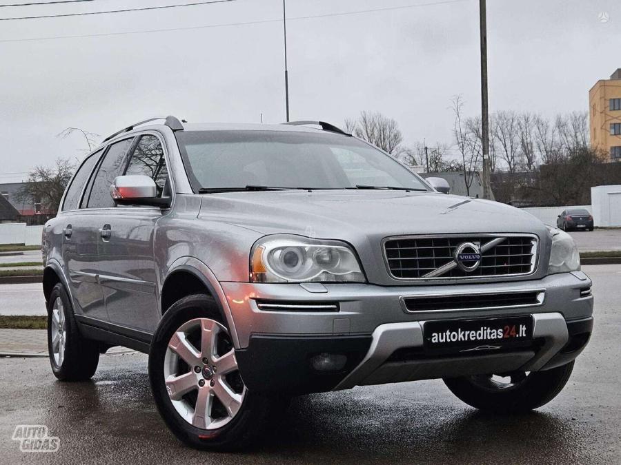 Grey Volvo XC90 2010 in Siauliai, with an engine capacity of 2.40 L and mileage of 334 thousand km for 8450 €, photo 4 on AUTOMOTO.COM.LV