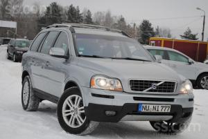 Grey Volvo XC90 2010 in Riga, with an engine capacity of 2.40 L and mileage of 177 thousand km for 9990 €, photo 4 on AUTOMOTO.COM.LV