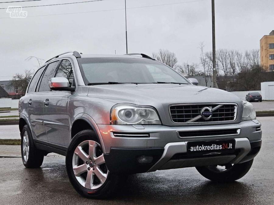 Grey Volvo XC90 2010 in Siauliai, with an engine capacity of 2.40 L and mileage of 334 thousand km for 8450 €, photo 4 on AUTOMOTO.COM.LV