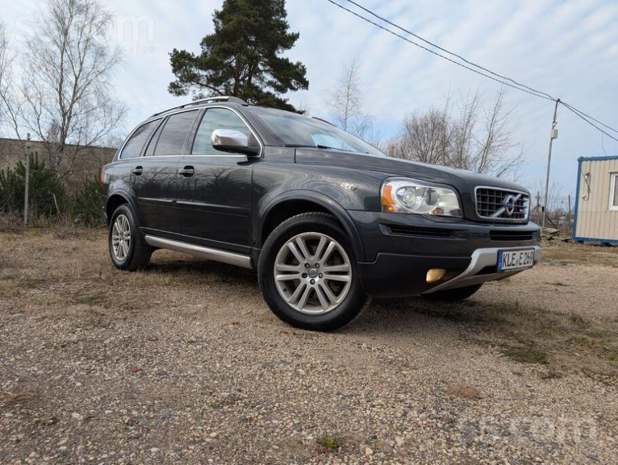 Pelēks Volvo XC90 2010 Rīga, ar dzinēja tilpumu 2.40 L un nobraukumu 320 tūkst. km par 8600 €, foto 3 vietnē AUTOMOTO.COM.LV