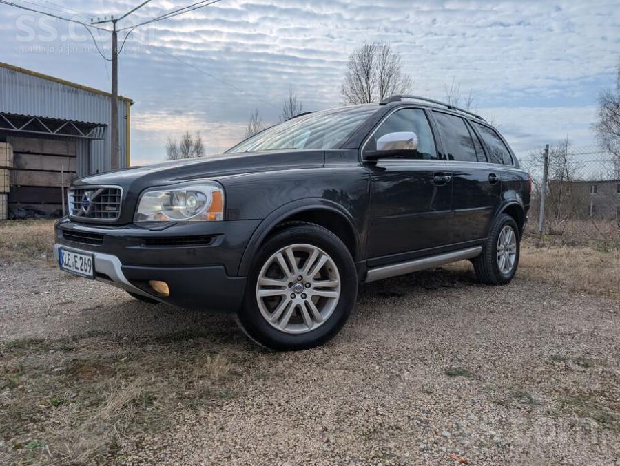 Pelēks Volvo XC90 2010 Rīga, ar dzinēja tilpumu 2.40 L un nobraukumu 320 tūkst. km par 8600 €, foto 4 vietnē AUTOMOTO.COM.LV