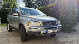 Grey Volvo XC90 2010 in Riga, with an engine capacity of 2.40 L and mileage of 308 thousand km for 8900 €, photo 3 on AUTOMOTO.COM.LV