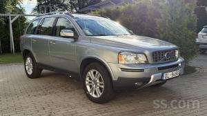 Grey Volvo XC90 2010 in Riga, with an engine capacity of 2.40 L and mileage of 308 thousand km for 8900 €, photo 7 on AUTOMOTO.COM.LV