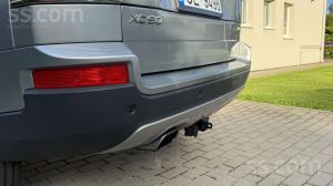 Grey Volvo XC90 2010 in Riga, with an engine capacity of 2.40 L and mileage of 308 thousand km for 8900 €, photo 12 on AUTOMOTO.COM.LV