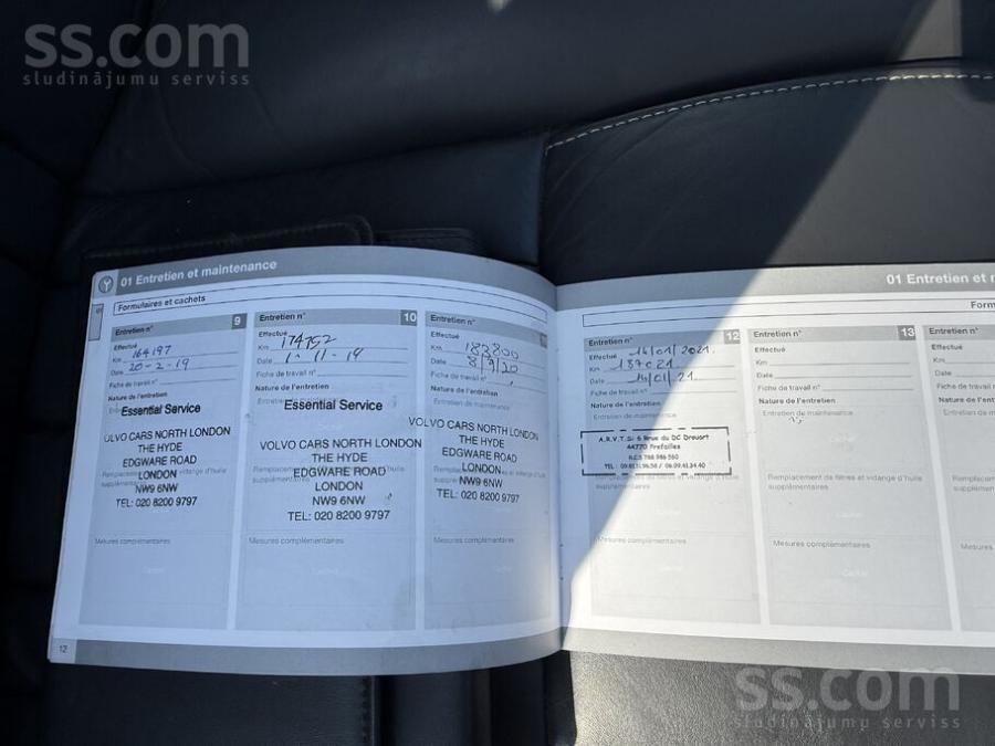 Grey Volvo XC90 2010 in Riga, with an engine capacity of 2.40 L and mileage of 308 thousand km for 8900 €, photo 34 on AUTOMOTO.COM.LV