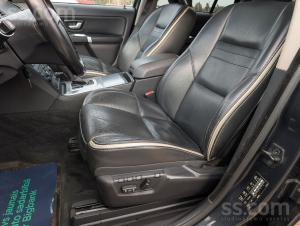 Pelēks Volvo XC90 2010 Rīga, ar dzinēja tilpumu 2.40 L un nobraukumu 320 tūkst. km par 8100 €, foto 20 vietnē AUTOMOTO.COM.LV