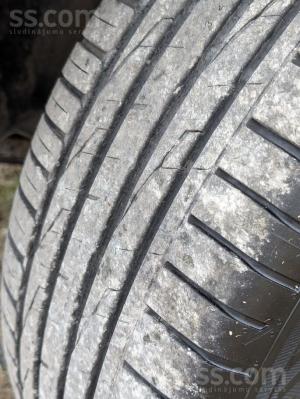Pelēks Volvo XC90 2010 Rīga, ar dzinēja tilpumu 2.40 L un nobraukumu 320 tūkst. km par 8100 €, foto 29 vietnē AUTOMOTO.COM.LV