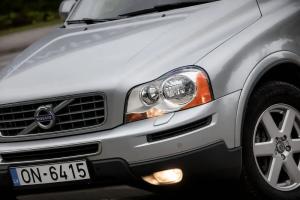 Pelēks Volvo XC90 2010 Jelgava, ar dzinēja tilpumu 2.40 L un nobraukumu 260 tūkst. km par 8990 €, foto 7 vietnē AUTOMOTO.COM.LV