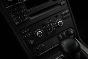 Pelēks Volvo XC90 2010 Jelgava, ar dzinēja tilpumu 2.40 L un nobraukumu 260 tūkst. km par 8990 €, foto 29 vietnē AUTOMOTO.COM.LV