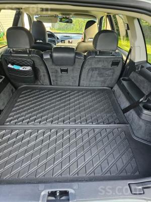 Grey Volvo XC90 2010 in Riga, with an engine capacity of 2.40 L and mileage of 269 thousand km for 7500 €, photo 6 on AUTOMOTO.COM.LV