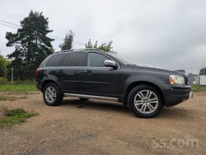 Pelēks Volvo XC90 2010 Rīga, ar dzinēja tilpumu 2.40 L un nobraukumu 320 tūkst. km par 8500 €, foto 4 vietnē AUTOMOTO.COM.LV