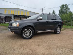 Pelēks Volvo XC90 2010 Rīga, ar dzinēja tilpumu 2.40 L un nobraukumu 320 tūkst. km par 8500 €, foto 5 vietnē AUTOMOTO.COM.LV