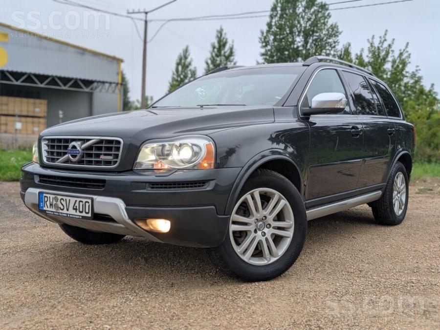 Pelēks Volvo XC90 2010 Rīga, ar dzinēja tilpumu 2.40 L un nobraukumu 320 tūkst. km par 8500 €, foto 7 vietnē AUTOMOTO.COM.LV