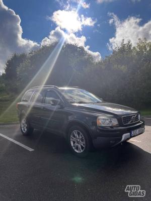Pelēks Volvo XC90 2010 Trakai, ar dzinēja tilpumu 2.40 L un nobraukumu 262 tūkst. km par 7000 €, foto  vietnē AUTOMOTO.COM.LV