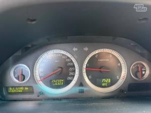 Pelēks Volvo XC90 2010 Trakai, ar dzinēja tilpumu 2.40 L un nobraukumu 262 tūkst. km par 7000 €, foto 18 vietnē AUTOMOTO.COM.LV