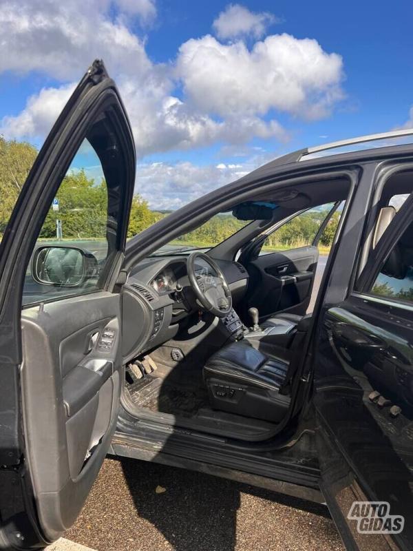 Pelēks Volvo XC90 2010 Trakai, ar dzinēja tilpumu 2.40 L un nobraukumu 262 tūkst. km par 6500 €, foto 9 vietnē AUTOMOTO.COM.LV