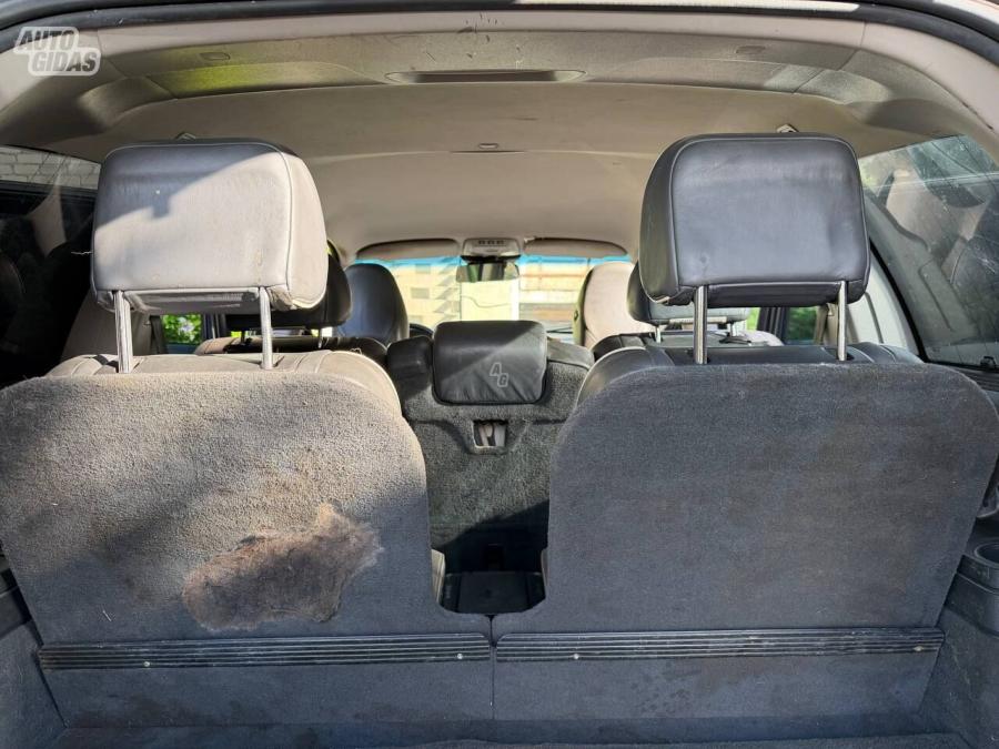 Pelēks Volvo XC90 2010 Trakai, ar dzinēja tilpumu 2.40 L un nobraukumu 262 tūkst. km par 6500 €, foto 17 vietnē AUTOMOTO.COM.LV