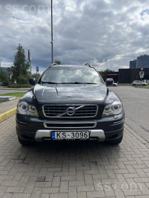 Grey Volvo XC90 2011 in Riga, with an engine capacity of 2.40 L and mileage of 321 thousand km for 9500 €, photo 6 on AUTOMOTO.COM.LV