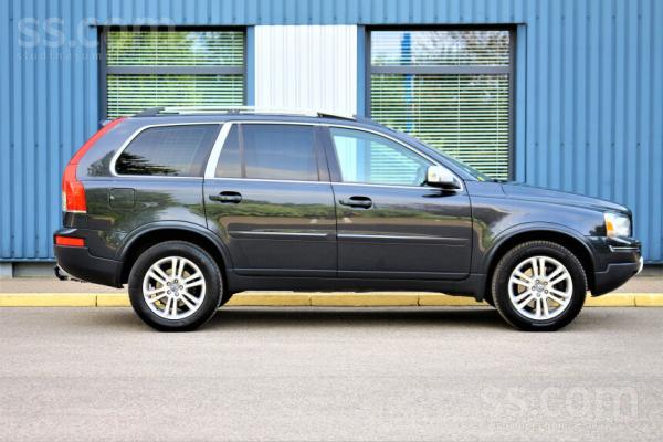 Pelēks Volvo XC90 2011 Rīga, ar dzinēja tilpumu 2.40 L un nobraukumu 290 tūkst. km par 6000 €, foto 6 vietnē AUTOMOTO.COM.LV