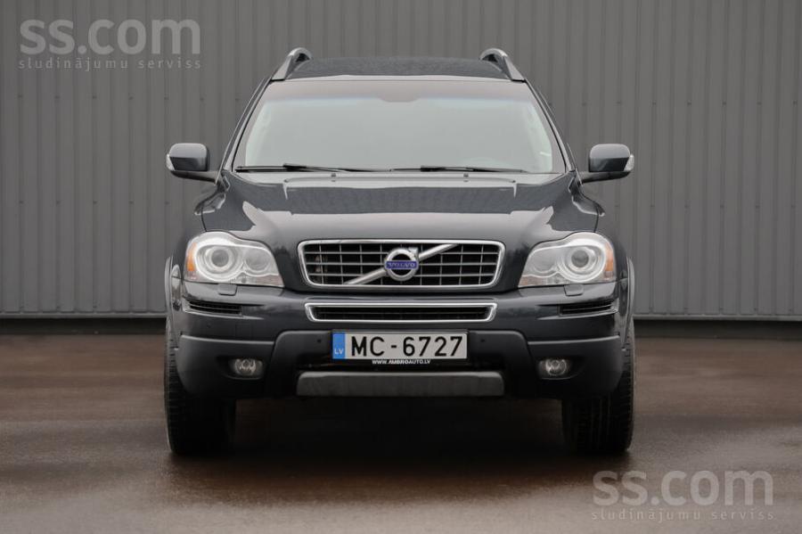 Pelēks Volvo XC90 2011 Jelgava, ar dzinēja tilpumu 2.40 L un nobraukumu 0 tūkst. km par 8950 €, foto 2 vietnē AUTOMOTO.COM.LV