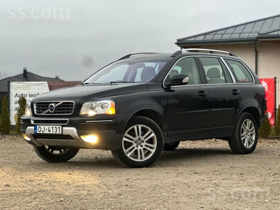 Pelēks Volvo XC90 2011 Jelgava, ar dzinēja tilpumu 2.40 L un nobraukumu 0 tūkst. km par 9990 €, foto 1 vietnē AUTOMOTO.COM.LV