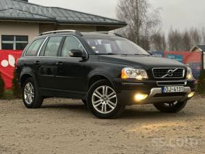 Pelēks Volvo XC90 2011 Jelgava, ar dzinēja tilpumu 2.40 L un nobraukumu 0 tūkst. km par 9990 €, foto 2 vietnē AUTOMOTO.COM.LV