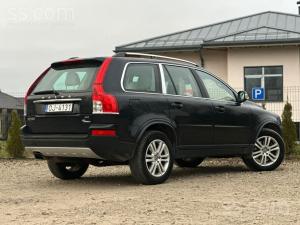 Pelēks Volvo XC90 2011 Jelgava, ar dzinēja tilpumu 2.40 L un nobraukumu 0 tūkst. km par 9990 €, foto 3 vietnē AUTOMOTO.COM.LV