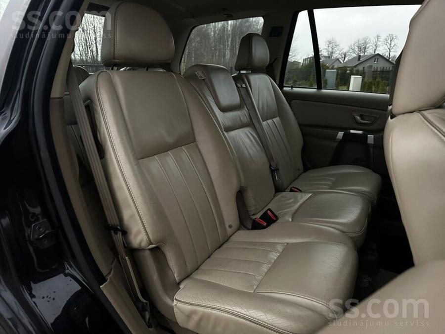 Pelēks Volvo XC90 2011 Jelgava, ar dzinēja tilpumu 2.40 L un nobraukumu 0 tūkst. km par 9990 €, foto 9 vietnē AUTOMOTO.COM.LV