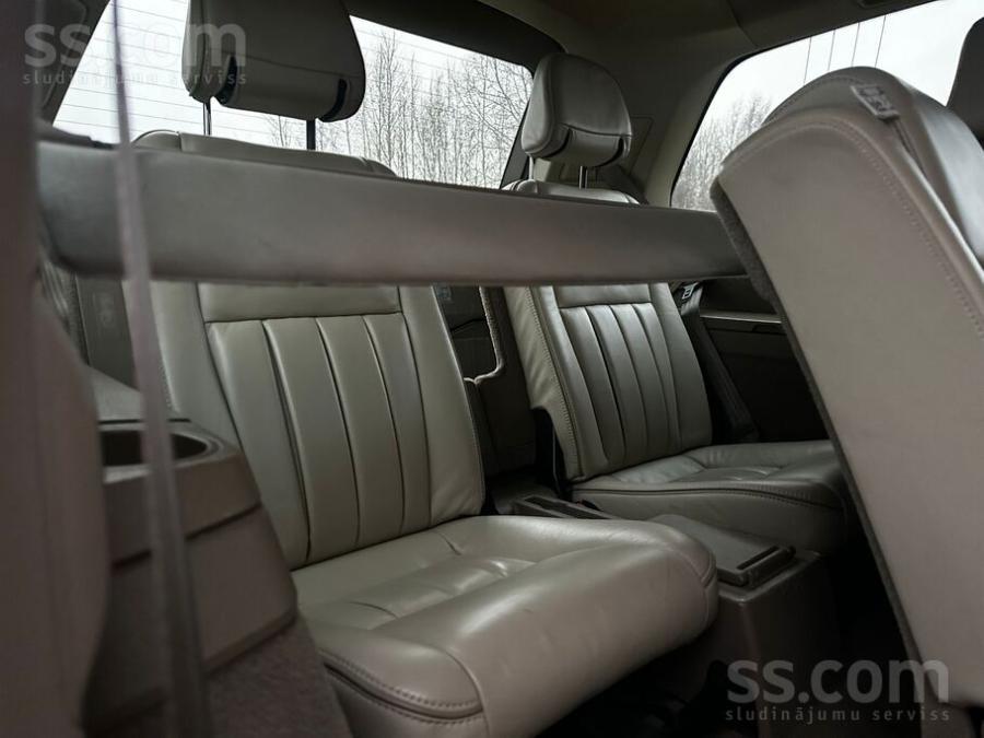 Pelēks Volvo XC90 2011 Jelgava, ar dzinēja tilpumu 2.40 L un nobraukumu 0 tūkst. km par 9990 €, foto 11 vietnē AUTOMOTO.COM.LV