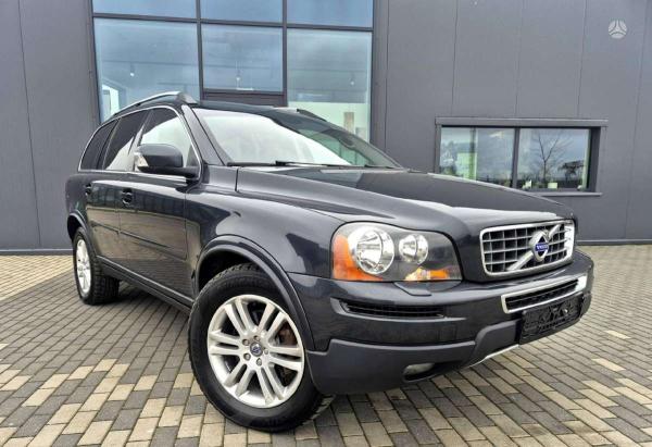 Pelēks Volvo XC90 2011 Šauļi, ar dzinēja tilpumu 3.20 L un nobraukumu 260 tūkst. km par 6350 €, foto 1 vietnē AUTOMOTO.COM.LV
