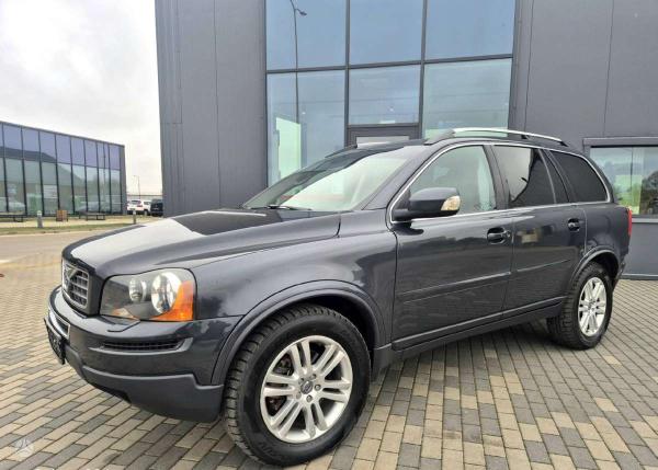Pelēks Volvo XC90 2011 Šauļi, ar dzinēja tilpumu 3.20 L un nobraukumu 260 tūkst. km par 6350 €, foto 3 vietnē AUTOMOTO.COM.LV