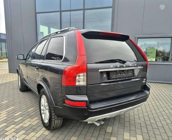 Pelēks Volvo XC90 2011 Šauļi, ar dzinēja tilpumu 3.20 L un nobraukumu 260 tūkst. km par 6350 €, foto 6 vietnē AUTOMOTO.COM.LV