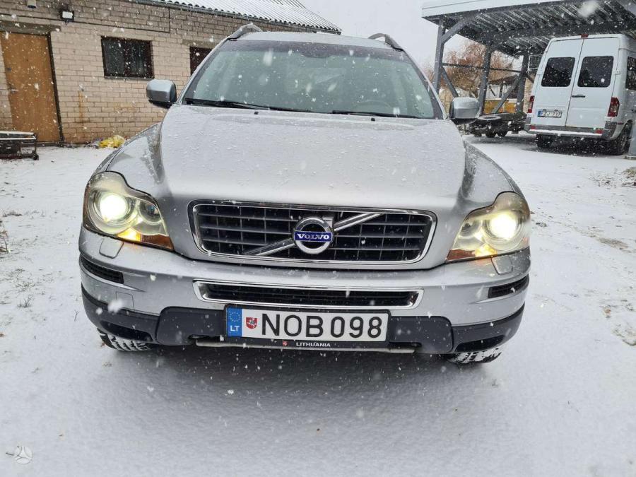 Grey Volvo XC90 2011 in Kaunas, with an engine capacity of 2.40 L and mileage of 326 thousand km for 8800 €, photo 20 on AUTOMOTO.COM.LV
