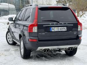 Grey Volvo XC90 2011 in Jonava, with an engine capacity of 2.40 L and mileage of 305 thousand km for 9999 €, photo 6 on AUTOMOTO.COM.LV