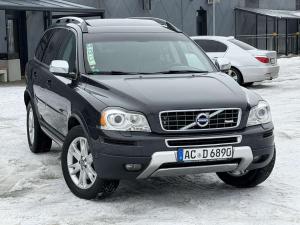 Grey Volvo XC90 2011 in Jonava, with an engine capacity of 2.40 L and mileage of 305 thousand km for 9999 €, photo 13 on AUTOMOTO.COM.LV