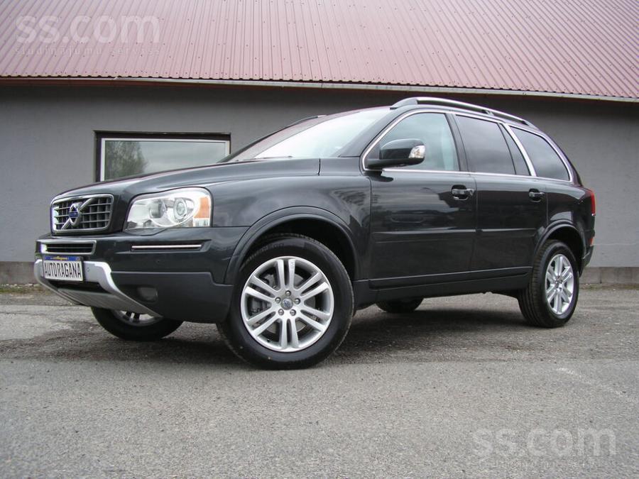 Grey Volvo XC90 2011 in Riga, with an engine capacity of 2.40 L and mileage of 0 thousand km for 10750 €, photo 4 on AUTOMOTO.COM.LV