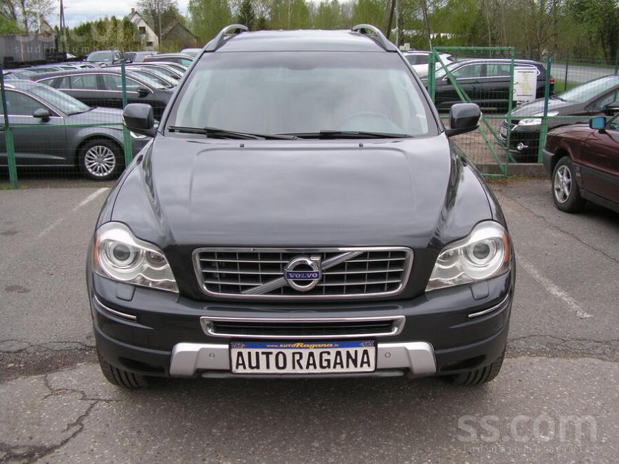 Grey Volvo XC90 2011 in Riga, with an engine capacity of 2.40 L and mileage of 0 thousand km for 10750 €, photo 6 on AUTOMOTO.COM.LV