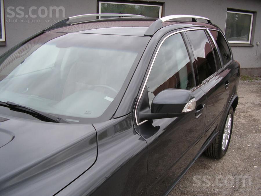 Grey Volvo XC90 2011 in Riga, with an engine capacity of 2.40 L and mileage of 0 thousand km for 10750 €, photo 14 on AUTOMOTO.COM.LV