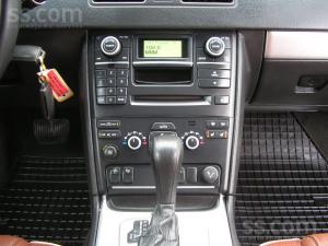 Grey Volvo XC90 2011 in Riga, with an engine capacity of 2.40 L and mileage of 0 thousand km for 10750 €, photo 17 on AUTOMOTO.COM.LV