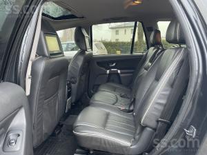 Grey Volvo XC90 2011 in Riga, with an engine capacity of 2.40 L and mileage of 250 thousand km for 8790 €, photo 14 on AUTOMOTO.COM.LV
