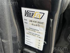 Grey Volvo XC90 2011 in Riga, with an engine capacity of 2.40 L and mileage of 250 thousand km for 8790 €, photo 33 on AUTOMOTO.COM.LV