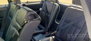 Grey Volvo XC90 2011 in Riga, with an engine capacity of 2.40 L and mileage of 184 thousand km for 11599 €, photo 11 on AUTOMOTO.COM.LV