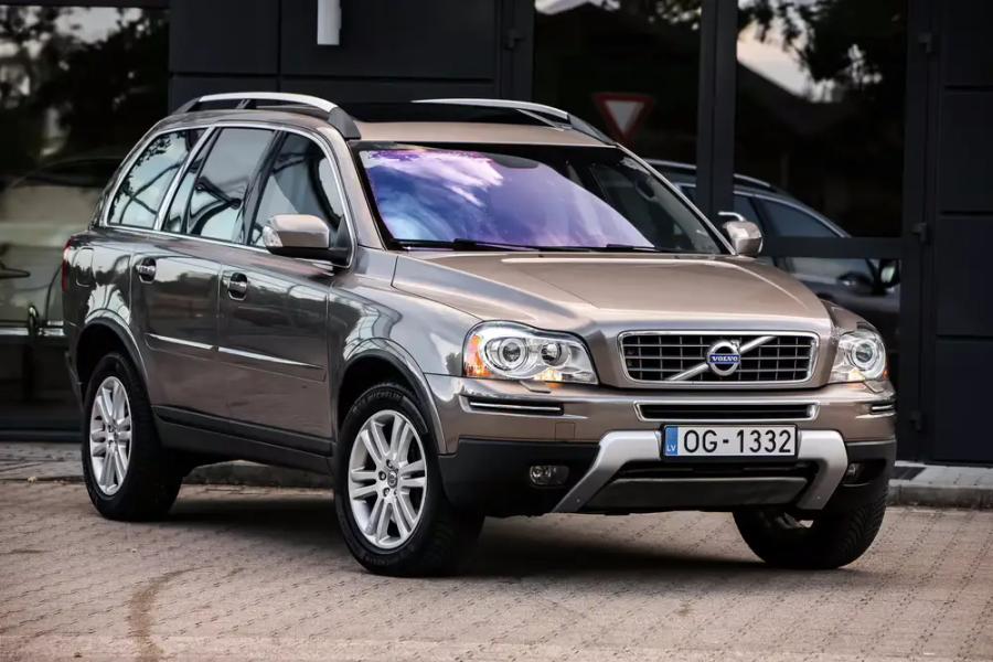 Pelēks Volvo XC90 2011 Jelgava, ar dzinēja tilpumu 2.40 L un nobraukumu 267 tūkst. km par 10450 €, foto 6 vietnē AUTOMOTO.COM.LV