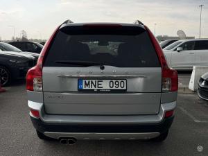 Grey Volvo XC90 2011 in Vilnius, with an engine capacity of 3.20 L and mileage of 305 thousand km for 6790 €, photo 10 on AUTOMOTO.COM.LV