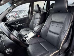 Grey Volvo XC90 2011 in Vilnius, with an engine capacity of 3.20 L and mileage of 305 thousand km for 6790 €, photo 17 on AUTOMOTO.COM.LV